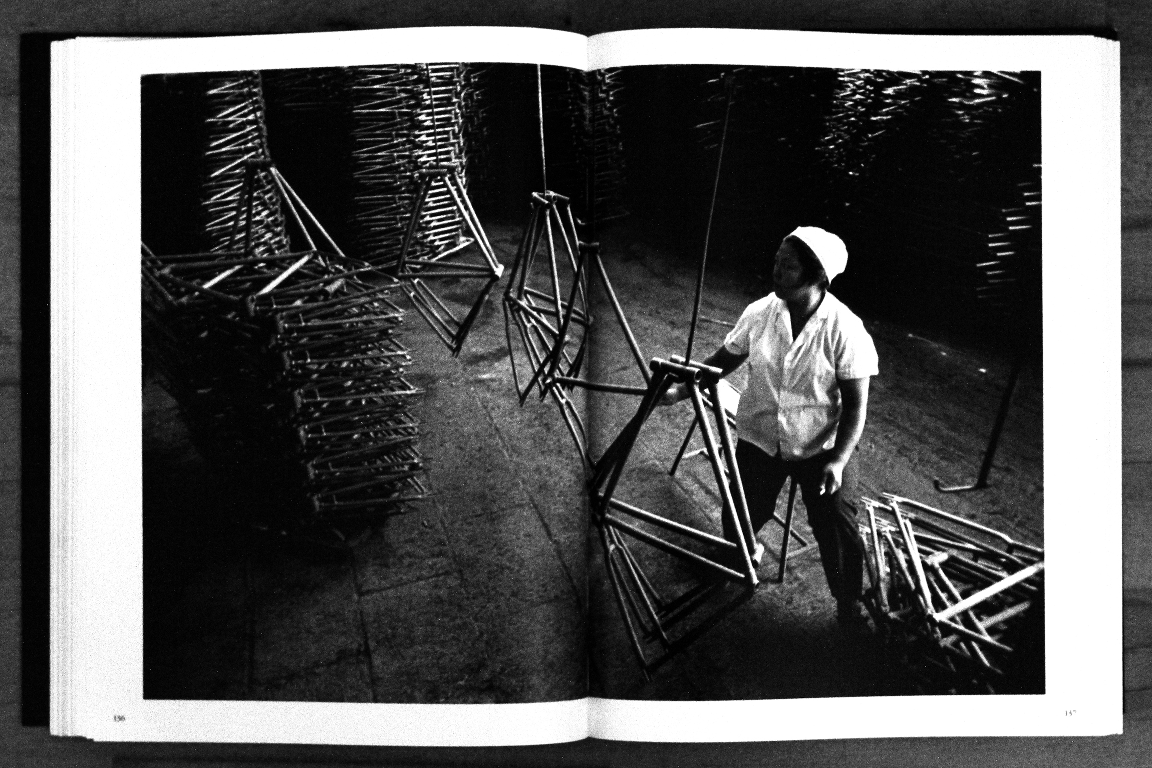 Svetoví fotografi z mojej knižnice: Sebastião Salgado a jeho citlivý ...