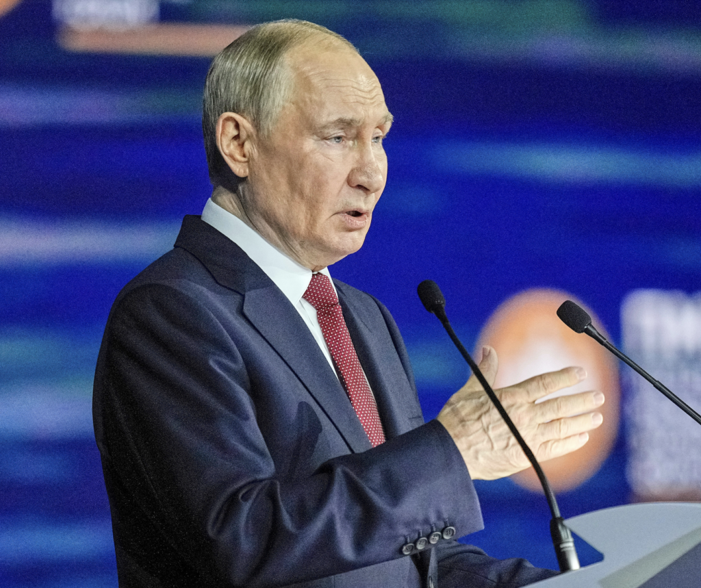 Putin: Ukrajinci a Rusi sú jeden národ, celá Ukrajina je v tomto zmysle ...